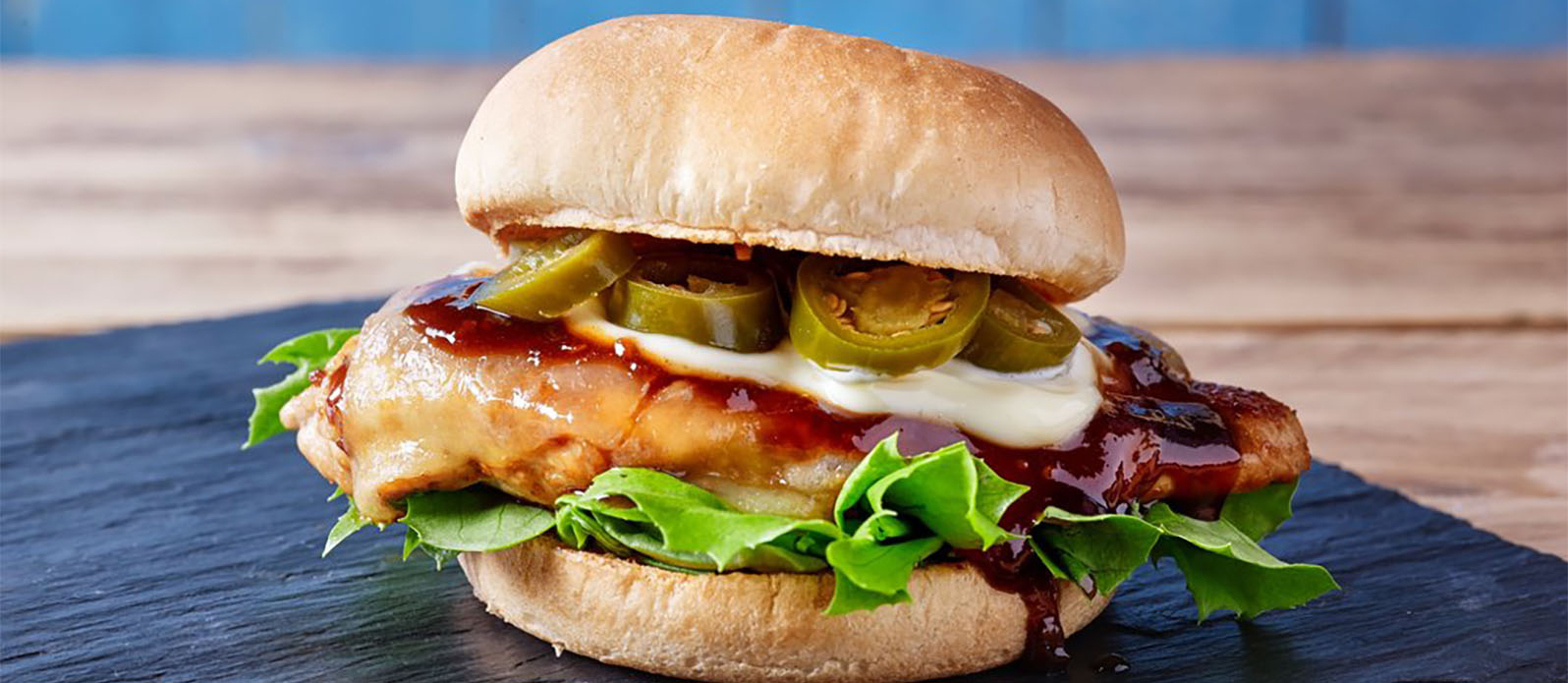 Spicy Kyllingburger | Opskrifts | Kikkoman